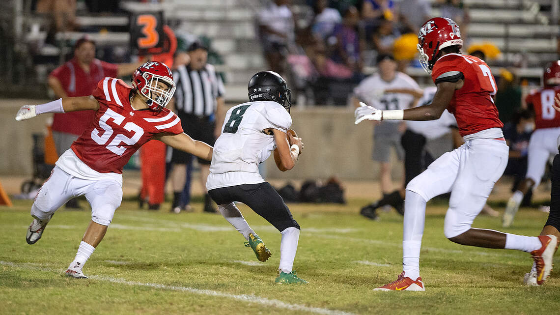 Modesto Christian beats Delta Charter in high school football | Modesto Bee