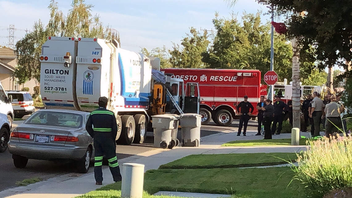 Garbage truck operator killed in Riverbank, CA | Modesto Bee
