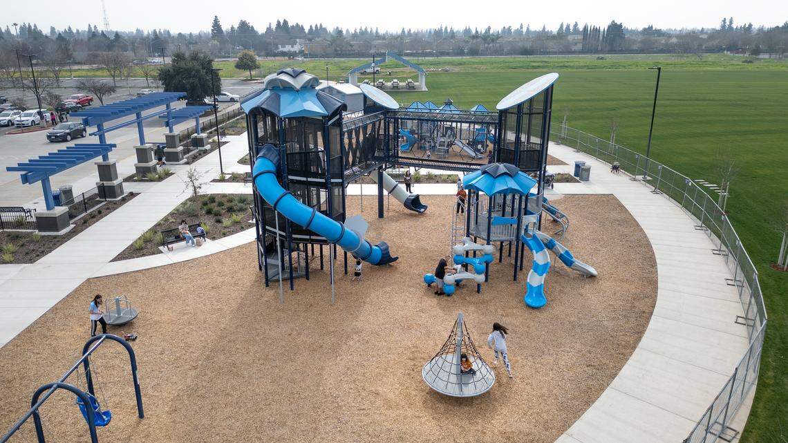 Mary E. Grogan Community Park opens in Modesto | Modesto Bee