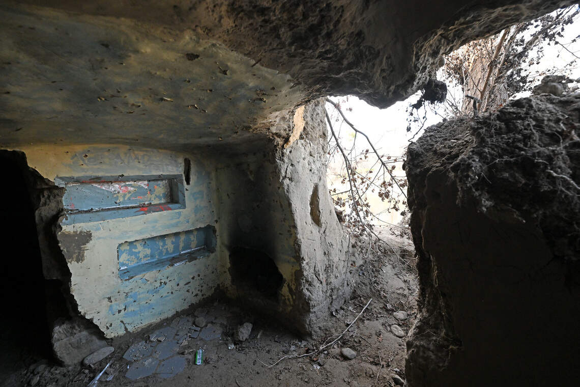 Modesto homeless living in Tuolumne River caves | Modesto Bee