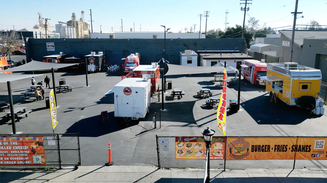 Modesto, CA, family opens food truck court on I Street | Modesto Bee