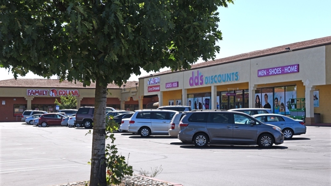 Modesto's Coffee Plaza making a comeback with discount store, familiar ...