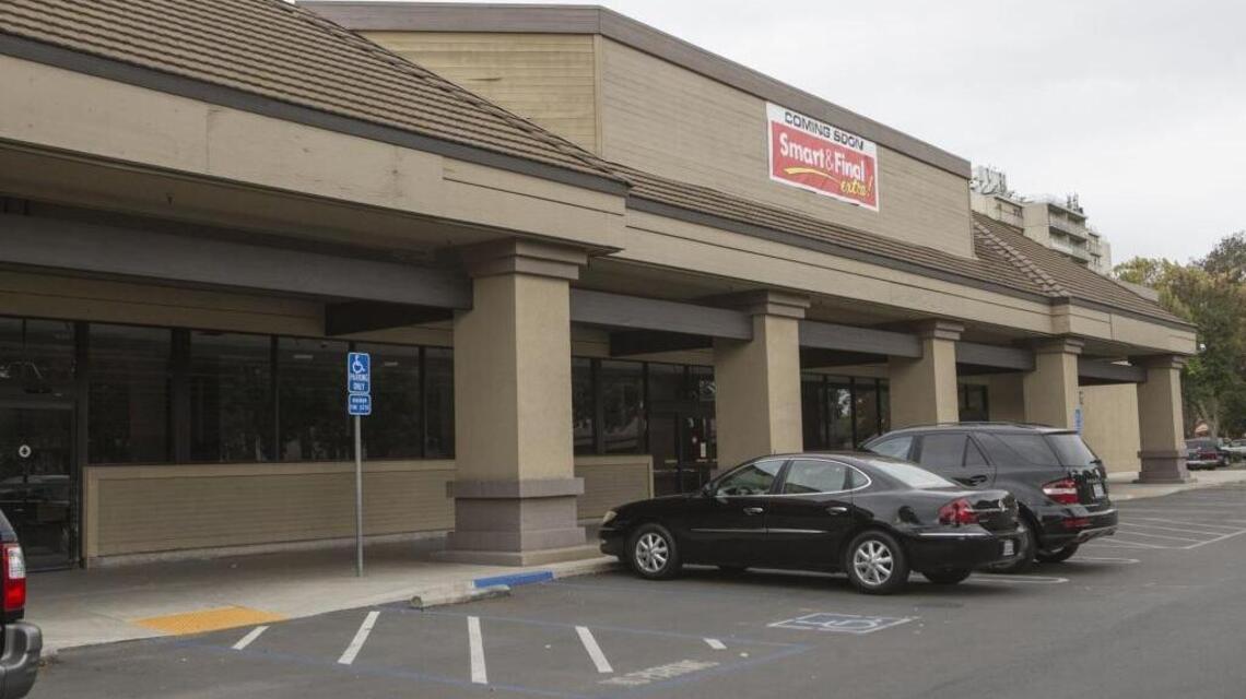 Eateries, stores lining up for downtown Modesto shopping center ...